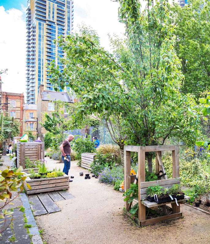 Recycling Funding for Local Communities | Veolia Southwark